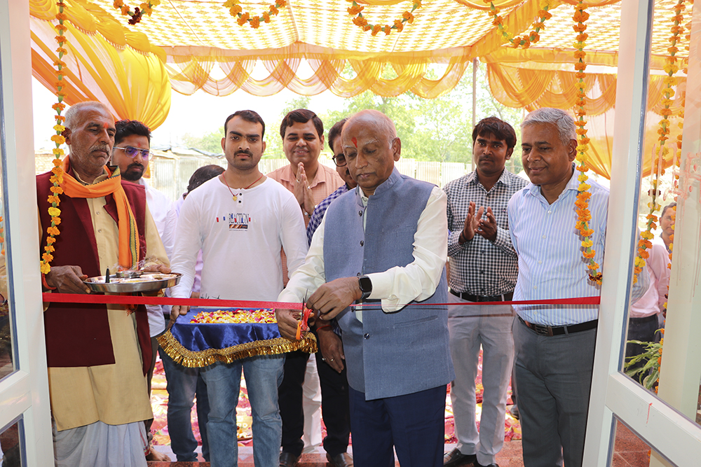 This 03-storied academic block “Academic Block 5” is being constructed ...